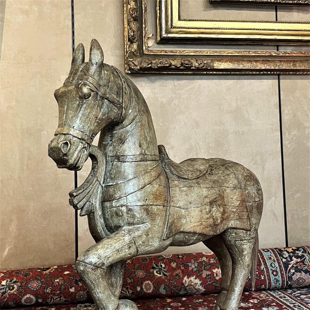 Galleries & Displays | Tennants Auctioneers