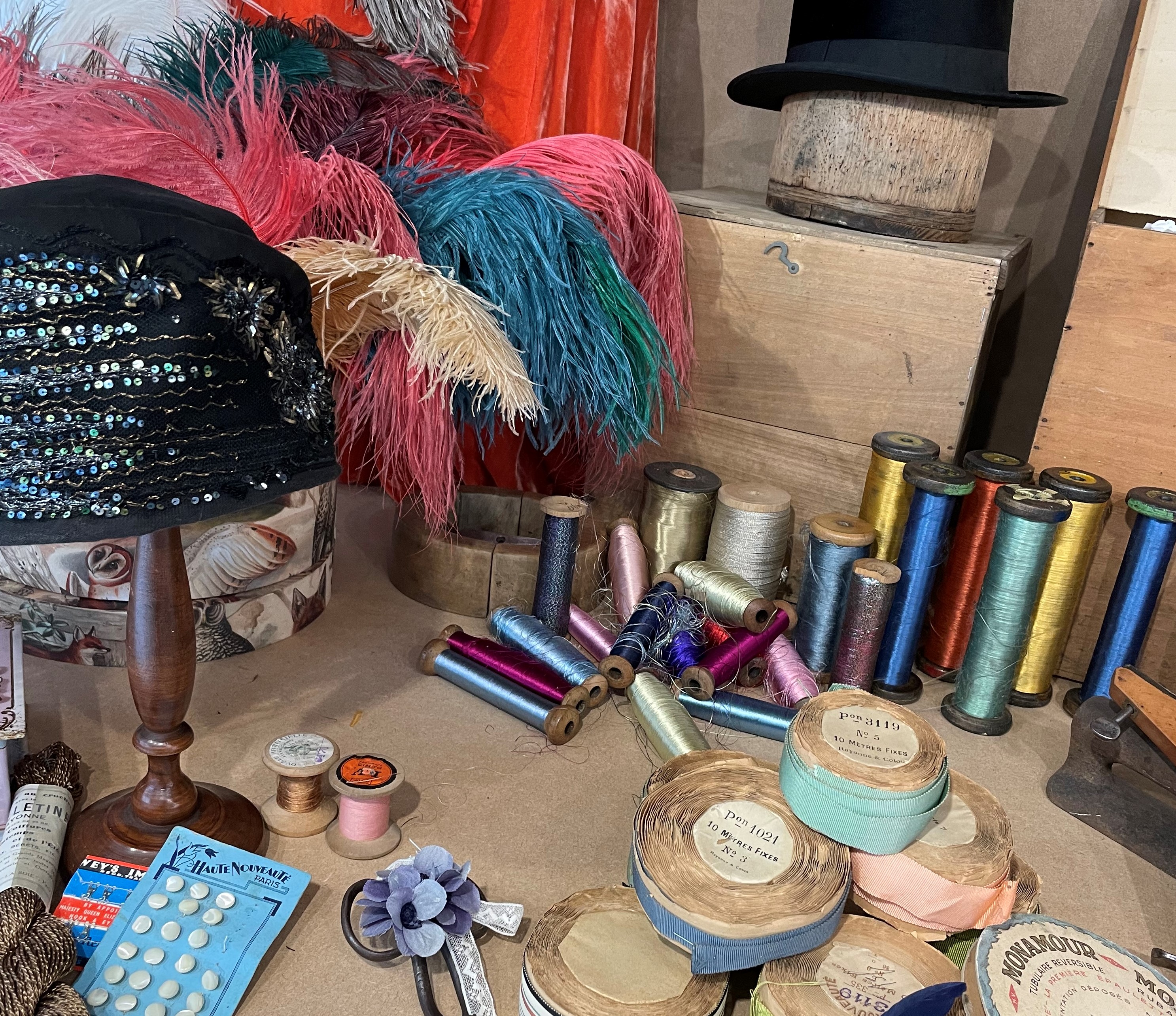 Galleries & Displays | Tennants Auctioneers